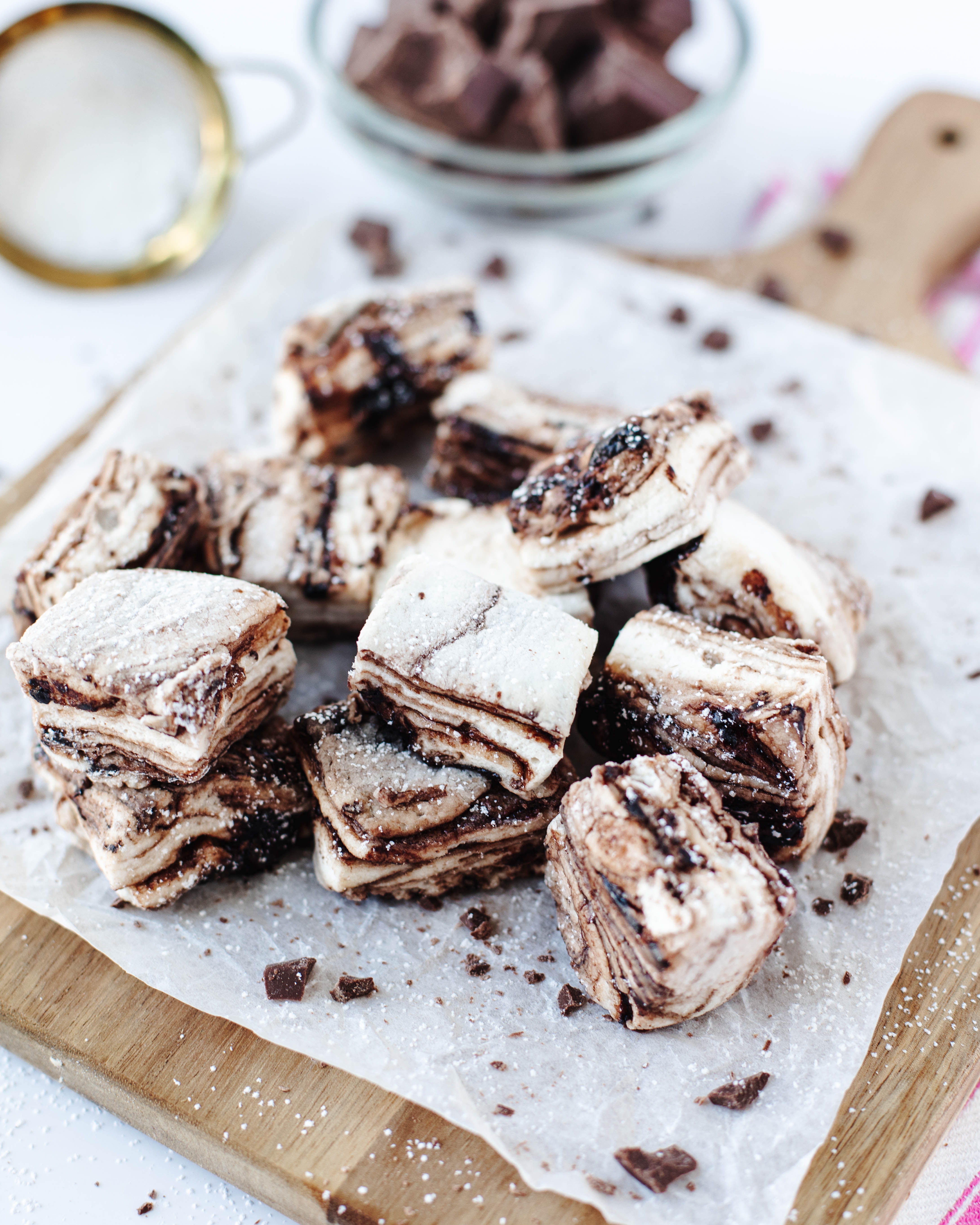 Chocolate Swirl Schmallow – Sweet Ace Cakes